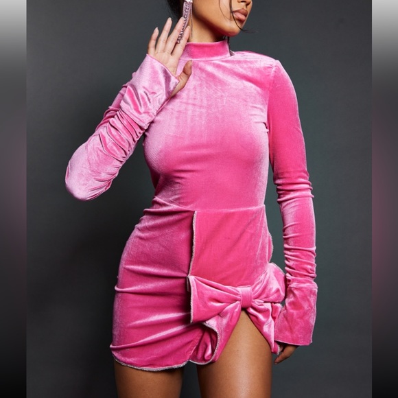 PrettyLittleThing | Dresses | Prettylittlething Hot Pink Velvet Diamante Trim High Neck Bow ...